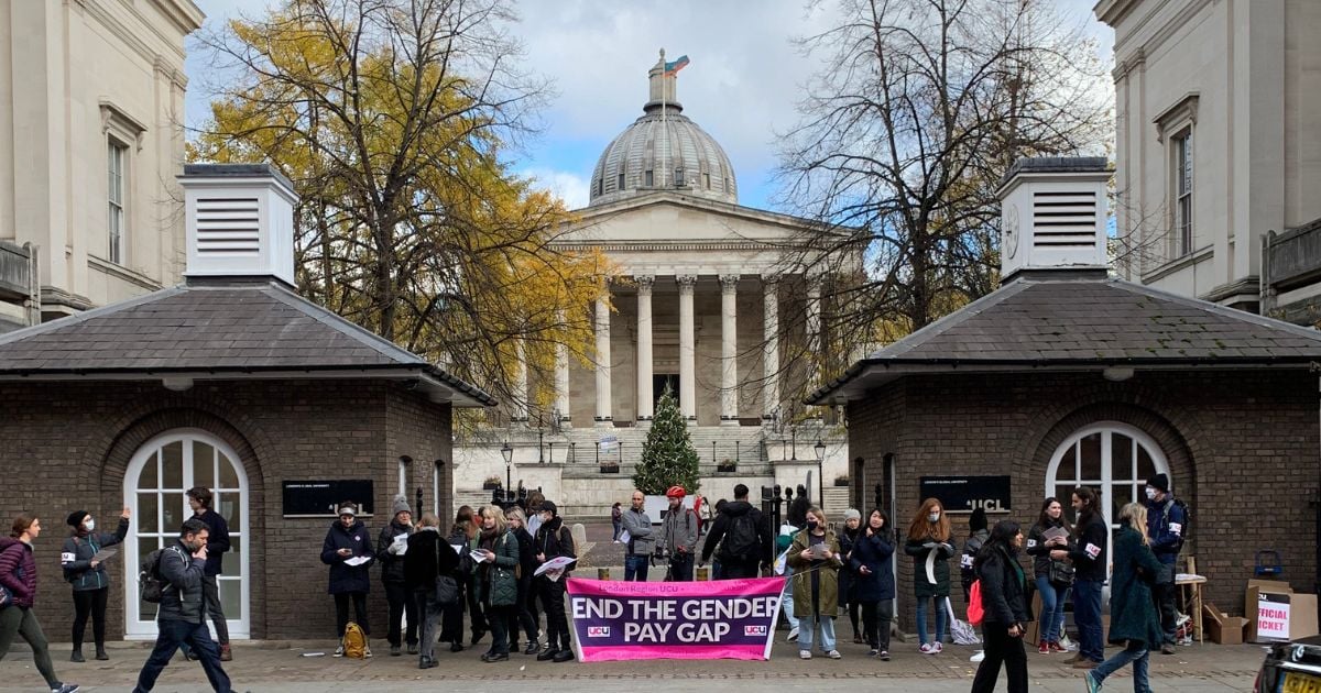 UCL offered striking lecturer up to £125 to cross the picket and mark ...