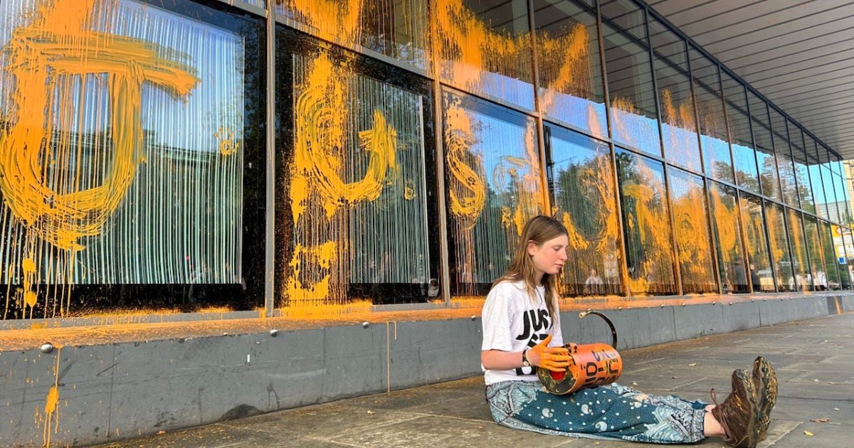 Manchester University's Alan Gilbert building painted orange by Just ...