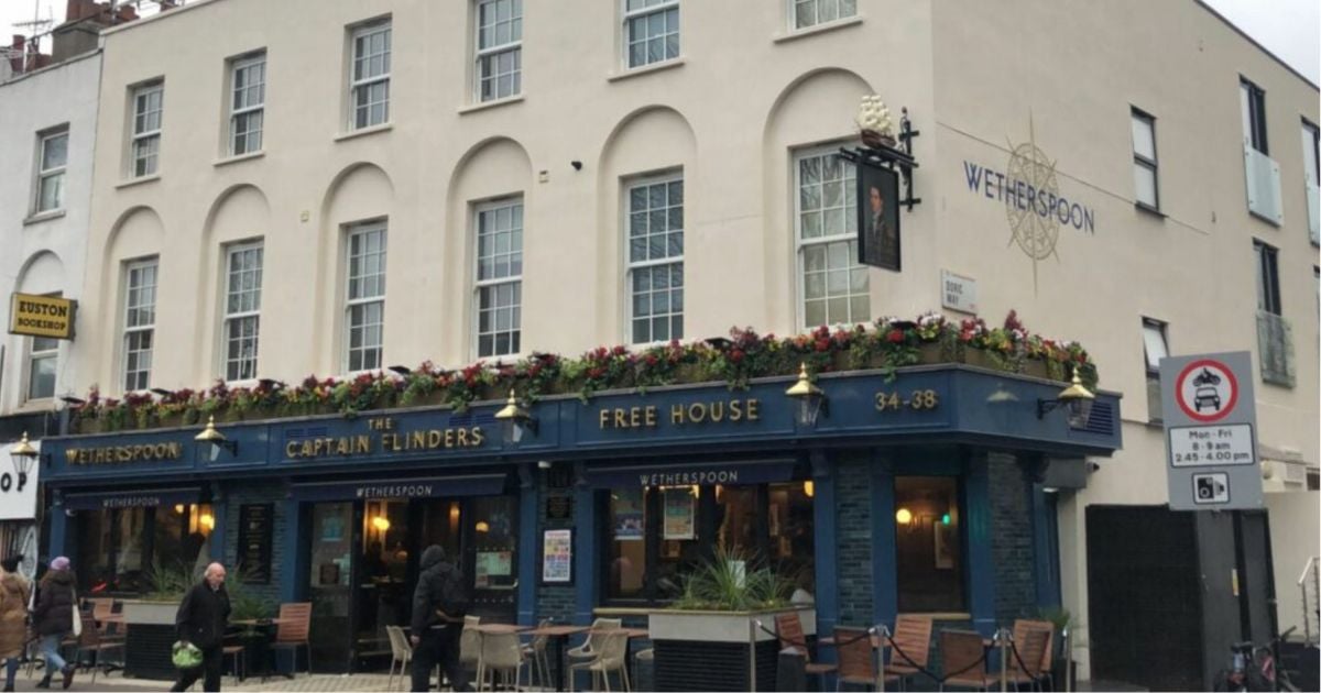We went to the brand new Wetherspoons next to UCL and here's how it went