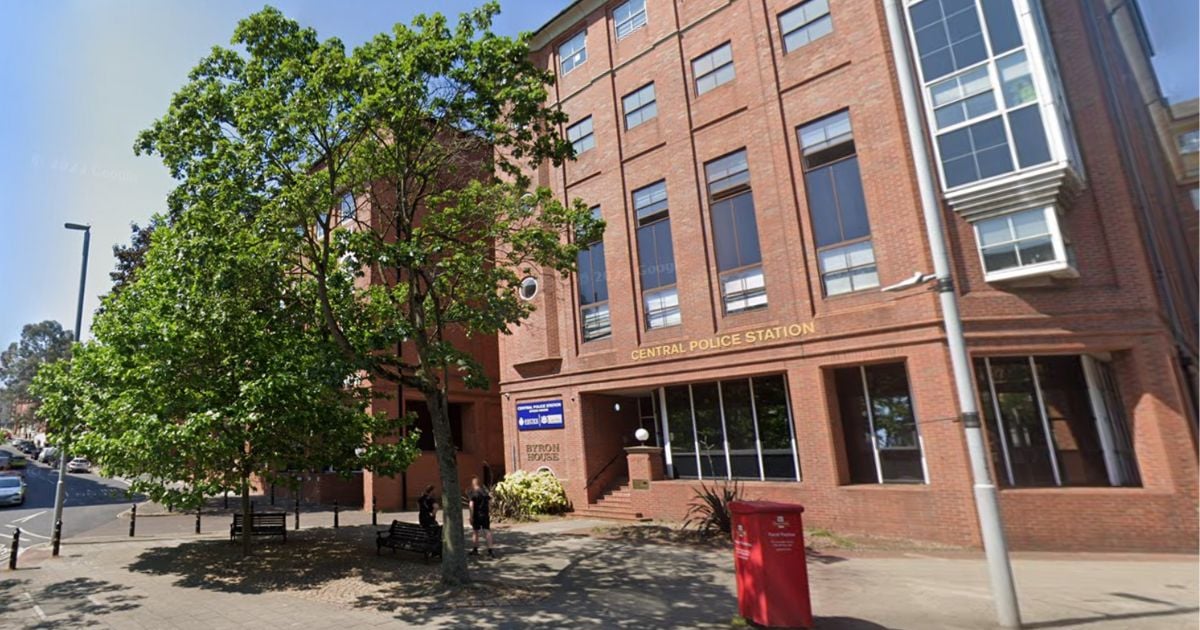 Cambridge discriminates against privately-educated white men, says ...