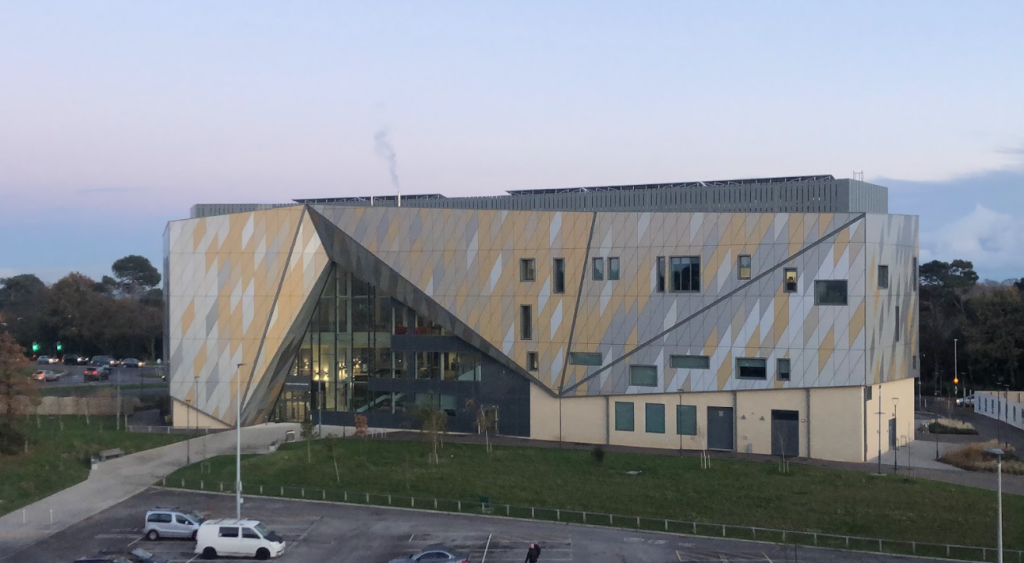 Poole Gateway Building to be knocked down as it's considered 'inferior ...