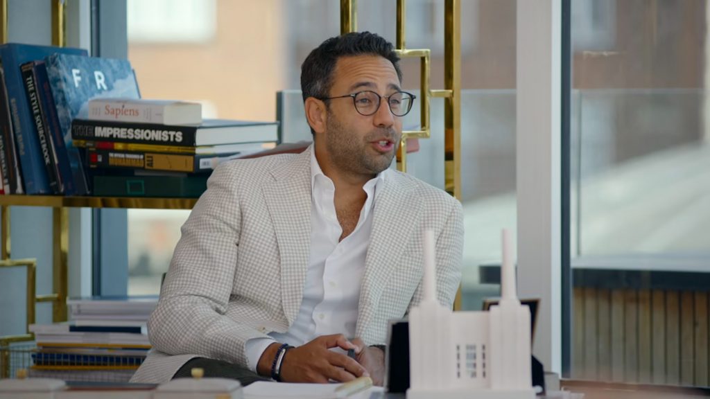 Buying London boss Daniel Daggers' fancy life from his house to dating