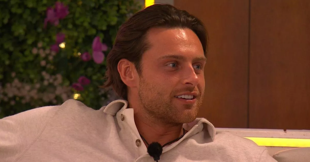 Casey O'Gorman 'blocked' girl he was seeing days before Love Island All Stars