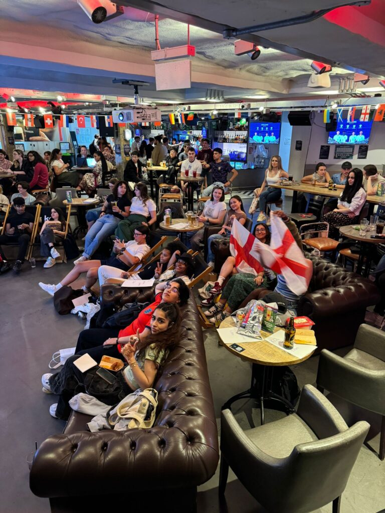 These are 10 things you will understand if you study at KCL's Strand campus