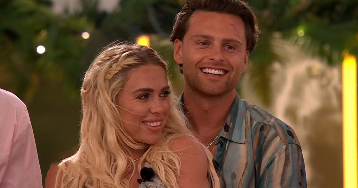 Gabby and Casey share how they'll spend £50k Love Island prize