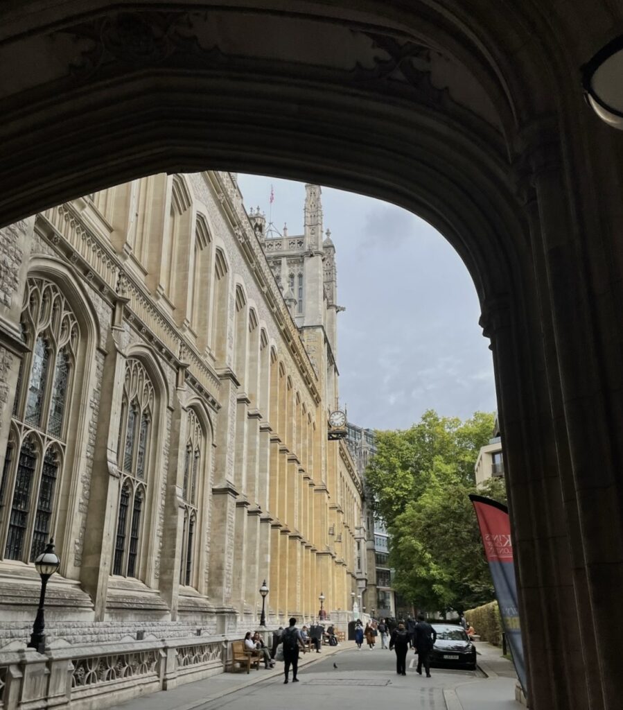 Final-week fashion: How King's students stay comfortable through their ...