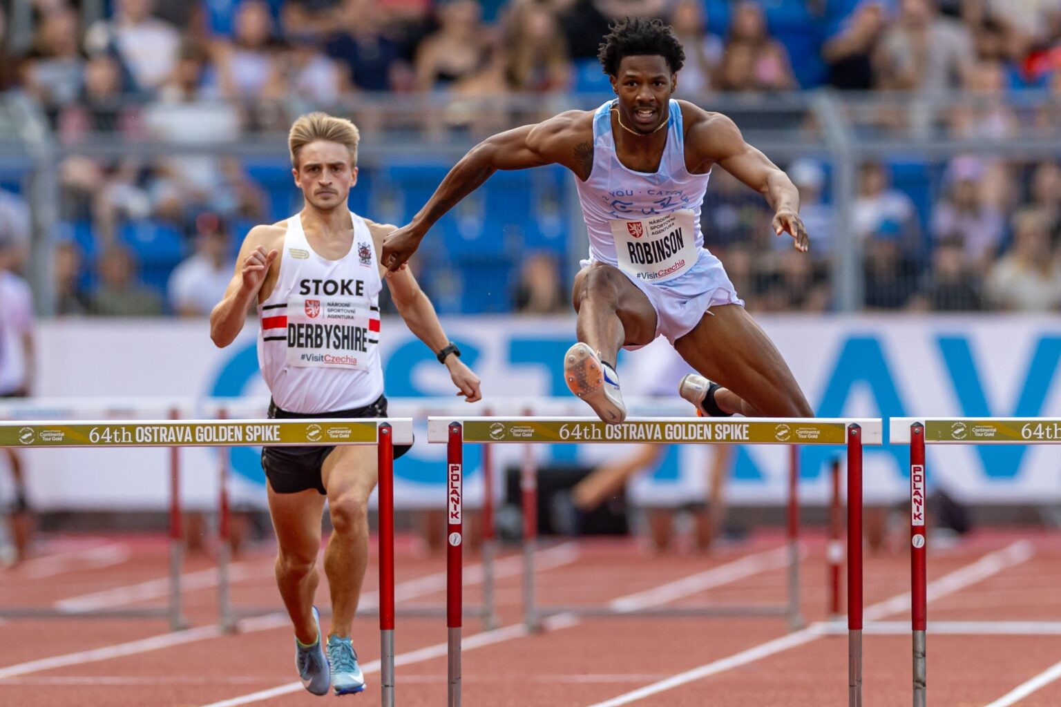 Chris Robinson suffers x-rated moment during hurdles race