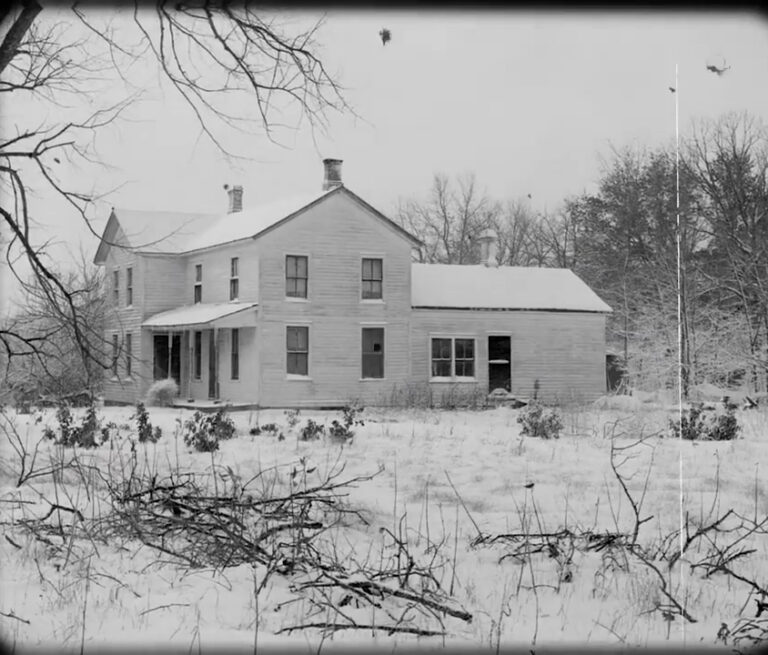 Photos of Ed Gein's real house show what police found inside