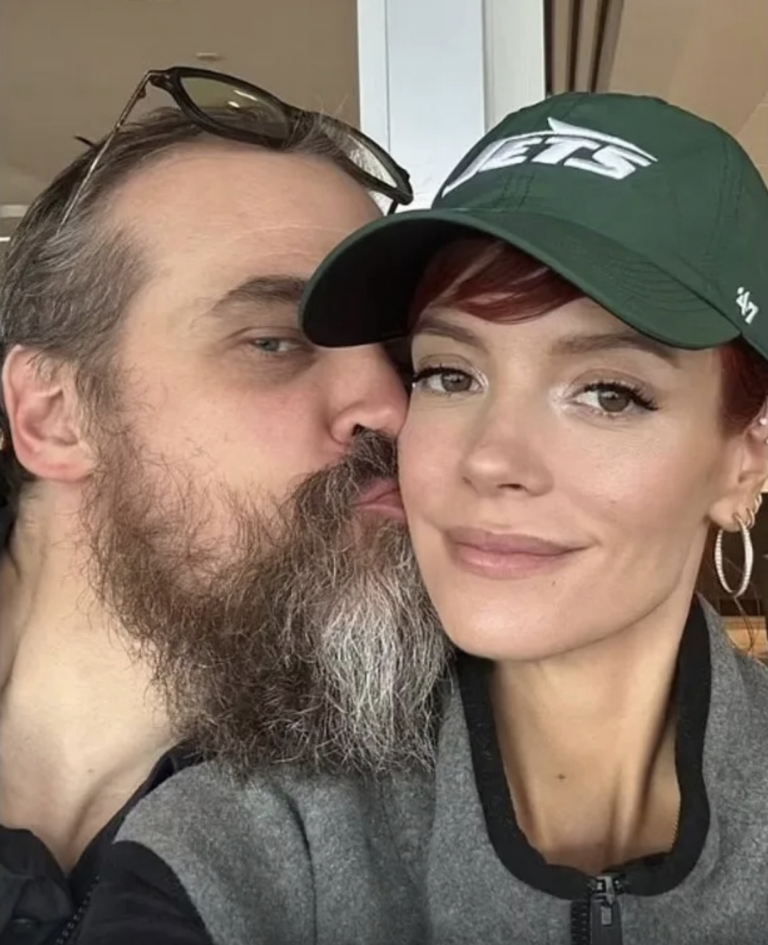 David Harbour's friend responds to Lily Allen album with dig