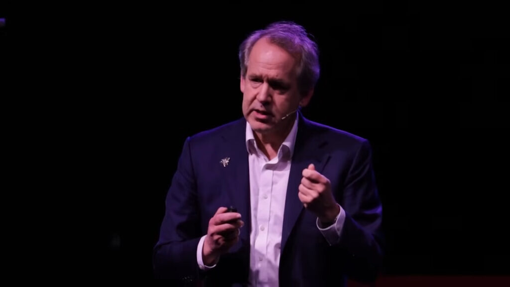 University of Manchester vice-chancellor pays under £2,000 rent for ...